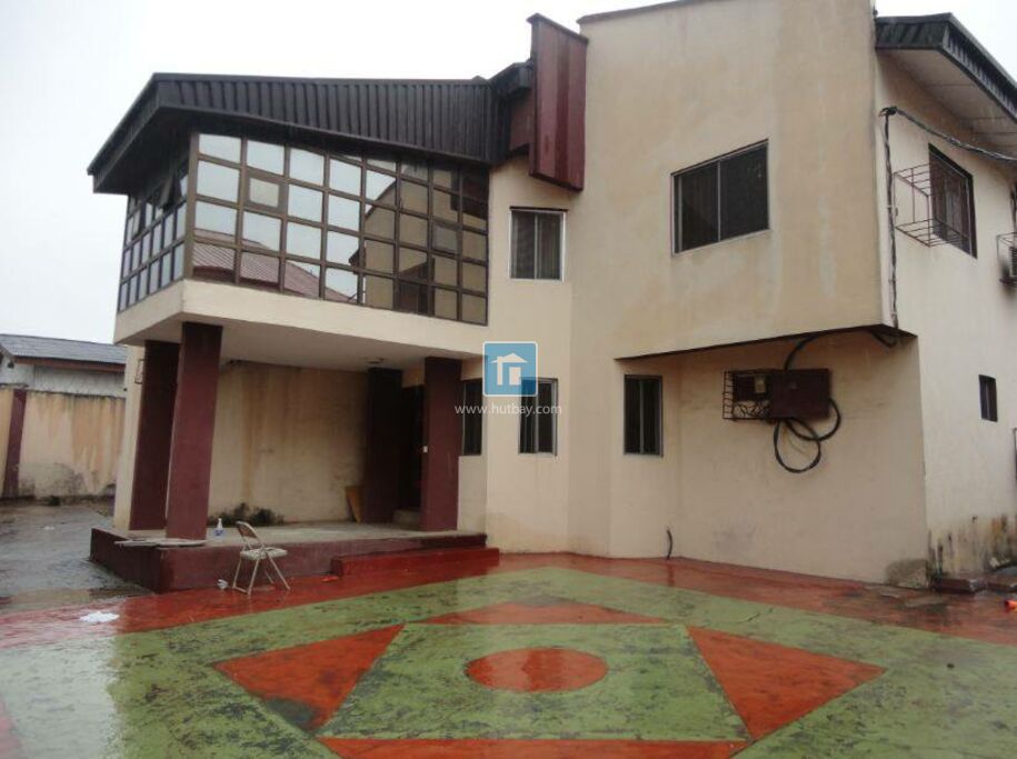 6 Bedroom Duplex at Magodo Lagos | Hutbay