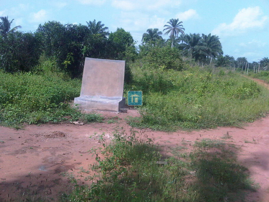 Land at Sango Otta Ogun | Hutbay