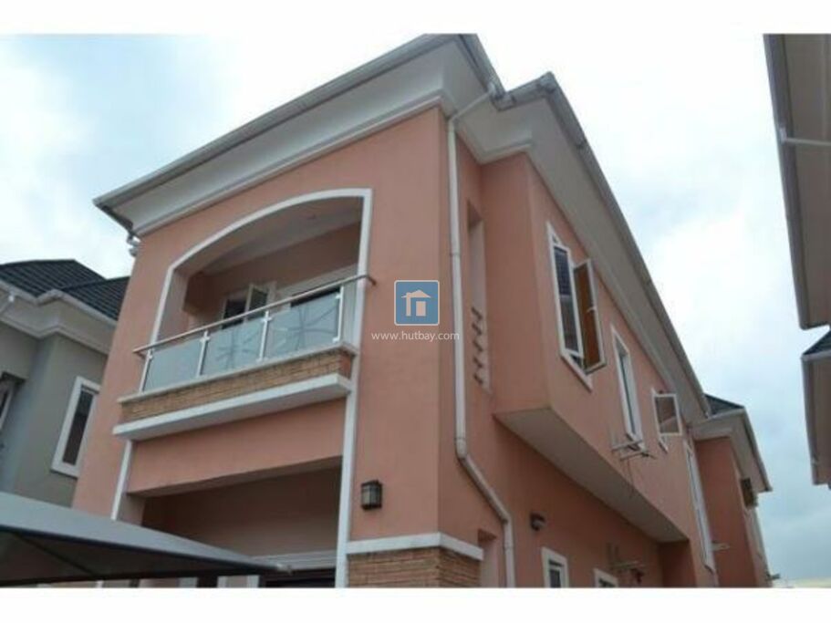 4 Bedroom Detached at Magodo Lagos | Hutbay