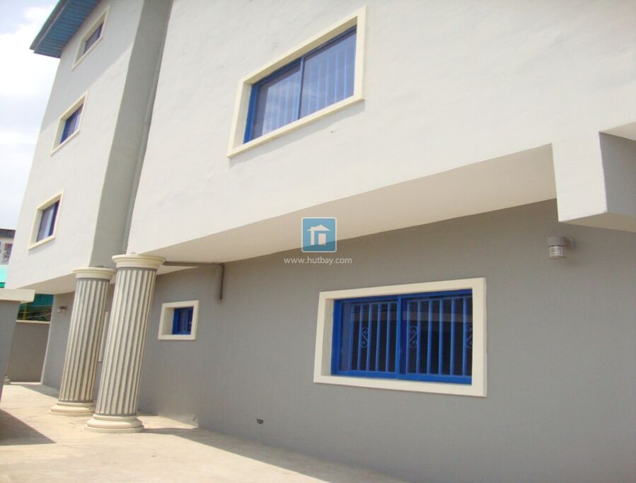 3 Bedroom Block of Flats at Akoka Lagos | Hutbay