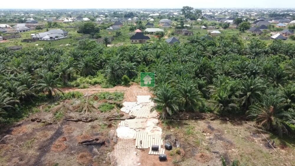 Land For sale at Benin, Edo | Hutbay