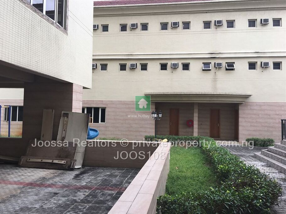 3 Bedroom Flat Apartment For rent at Victoria Island, Lagos | Hutbay