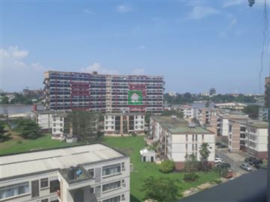 3 Bedroom Flat Apartment For sale at Victoria Island, Lagos | Hutbay