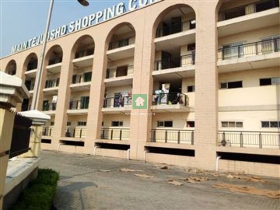 Shop For sale at Yaba, Lagos | Hutbay