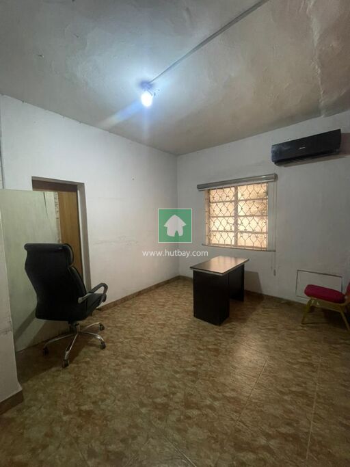 Office Space For rent at Fadeyi, Lagos | Hutbay