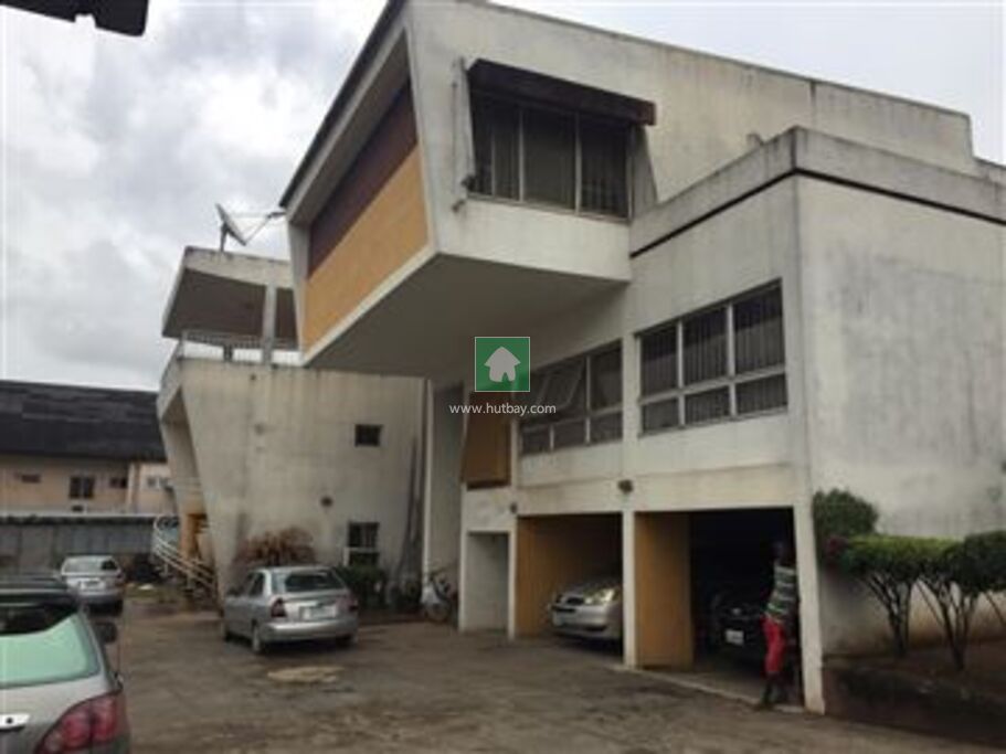 6 Bedroom Duplex For sale at Ikeja, Lagos | Hutbay