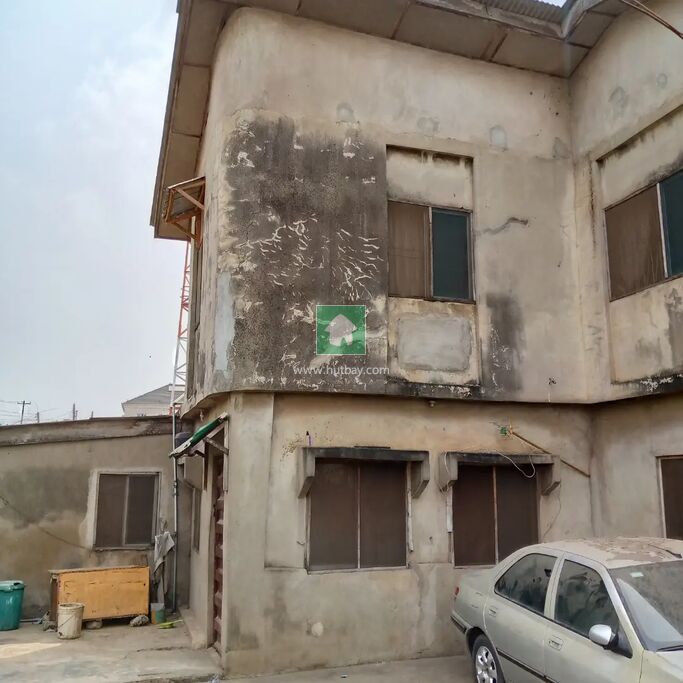 Bedroom Flat Apartment For sale at Oworonshoki, Lagos | Hutbay