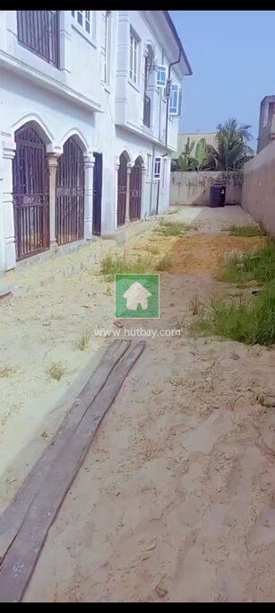 3 Bedroom Flat Apartment For rent at Jakande Estate, Lagos | Hutbay